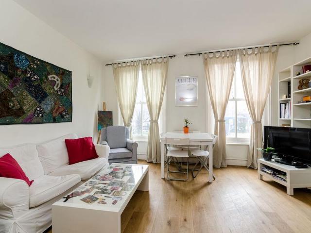Fulham Road, Fulham Broadway, London. 1 bed flat to rent £2,384 pcm £550 pw
