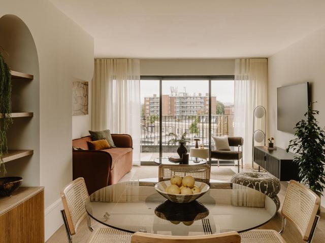 Fulham Road, Fulham SW6, 3 bed flat to rent, £5,500 pcm | PrimeLocation