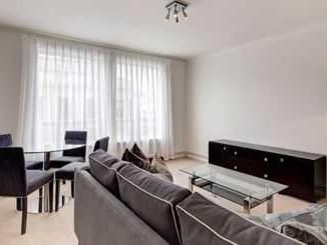Fulham Road, London 2 bed apartment to rent £3,900 pcm £900 pw
