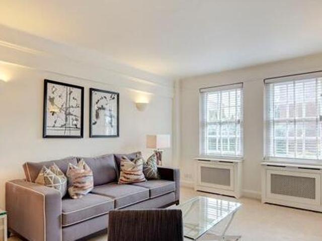 Fulham Road, London, 2 Bedroom Flat