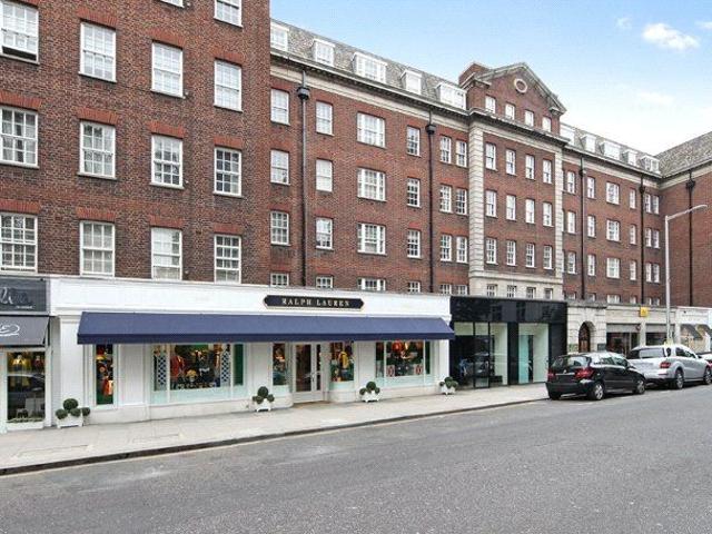 Fulham Road, London