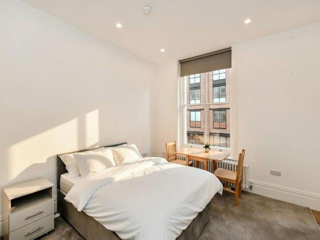 Fulham Road, London SW3, Studio to rent, £1,996 pcm | PrimeLocation