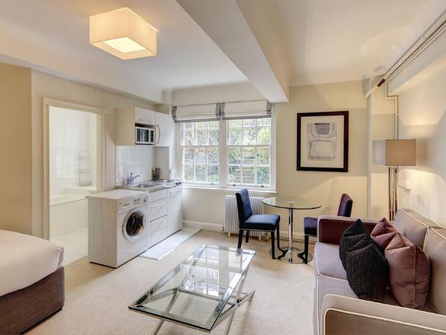 Fulham Road, London SW3 Studio to rent £2,383 pcm £550 pw