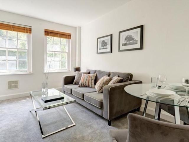 Fulham Road, London SW3, 1 bed flat to rent, £3,293 pcm | PrimeLocation