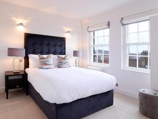 Fulham Road, London SW3, 1 bed flat to rent, £3,900 pcm | PrimeLocation