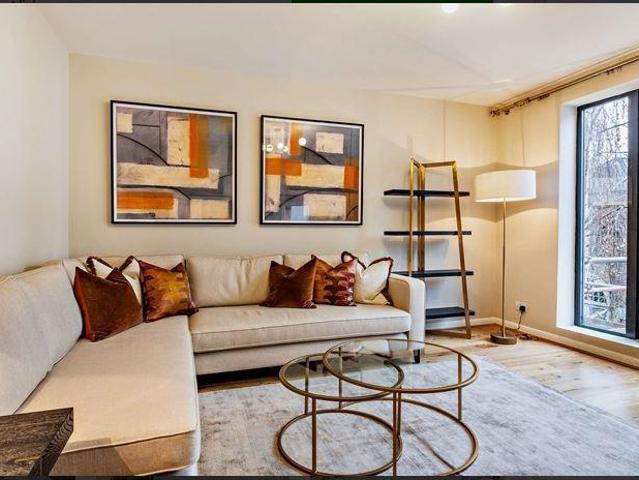 Fulham Road, London SW3 2 bed apartment to rent £4,333 pcm £1,000 pw