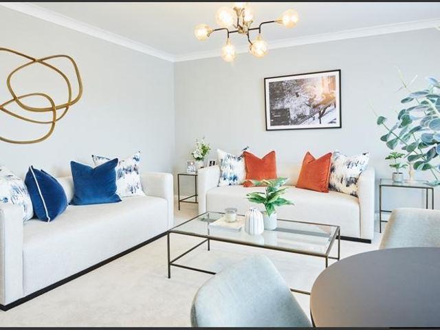 Fulham Road, London SW3 2 bed apartment to rent £4,593 pcm £1,060 pw