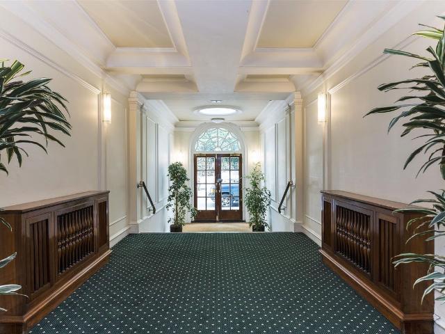 Fulham Road, London SW3, 2 bed flat to rent, £4,095 pcm | PrimeLocation