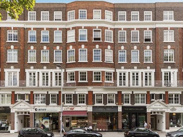 Fulham Road, London SW3 2 bed flat to rent £4,593 pcm £1,060 pw