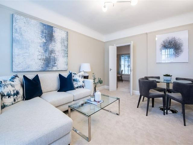 Fulham Road, London SW3, 2 bed flat to rent, £4,767 pcm | PrimeLocation