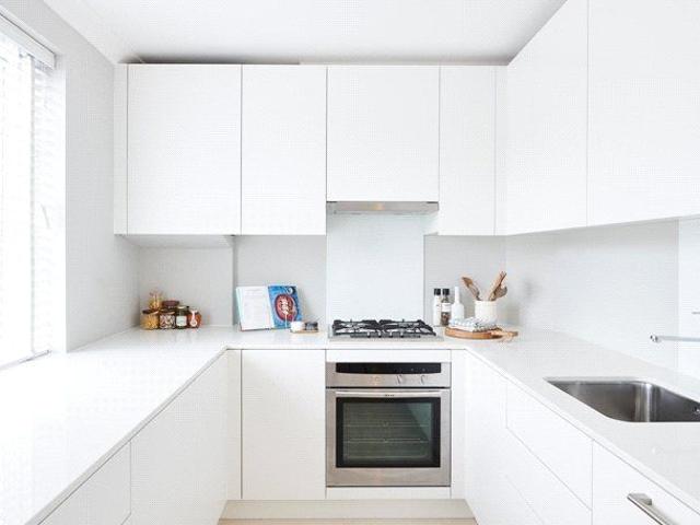 Fulham Road, London SW3, 2 bed flat to rent, £3,900 pcm | PrimeLocation