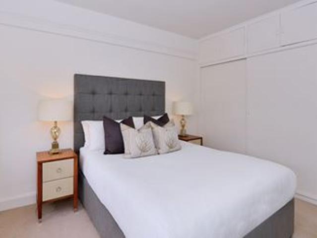 Fulham Road, London SW3, 2 bed flat to rent, £3,900 pcm | PrimeLocation