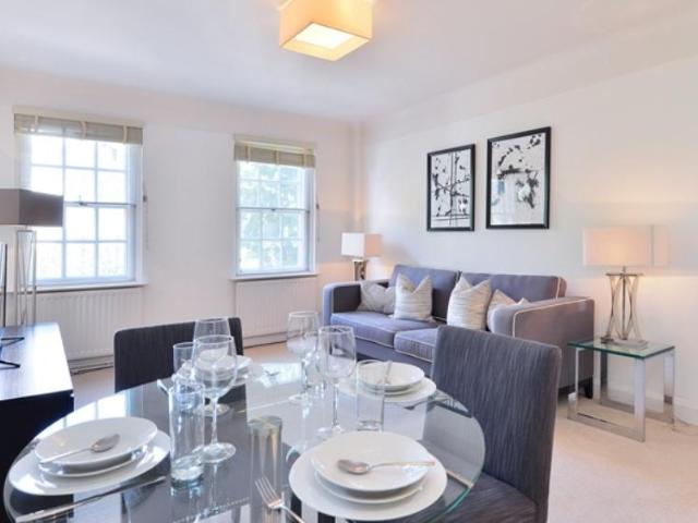 Fulham Road, London SW3 2 bed property to rent £4,550 pcm £1,050 pw