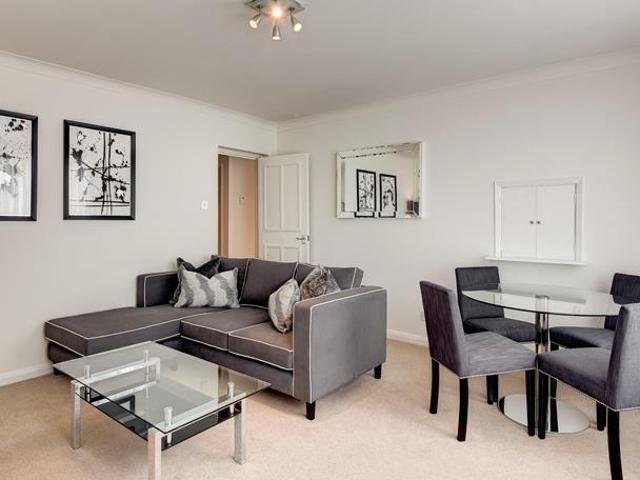 Fulham Road, South Kensington, London 2 bed flat to rent £4,333 pcm £1,000 pw