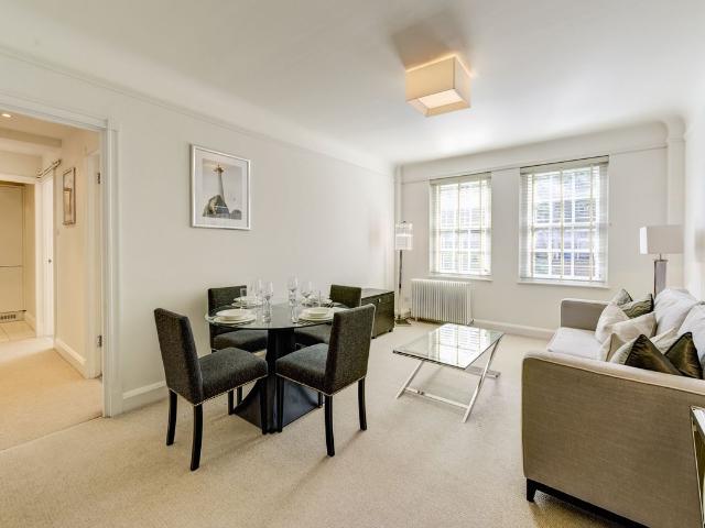 Fulham Road, South Kensington SW3, 2 bed flat to rent, £4,225 pcm | PrimeLocation