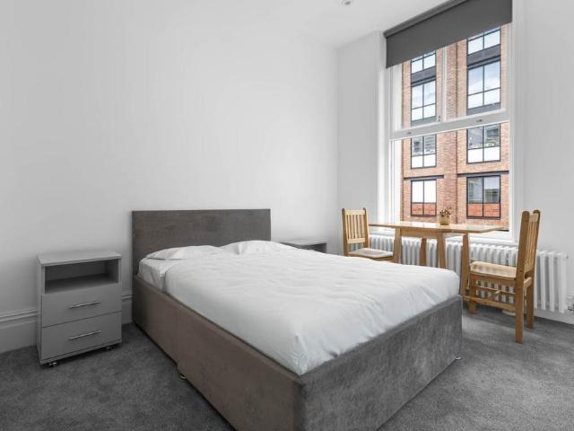 Fulham Road, SW3 Studio to rent £1,976 pcm £456 pw