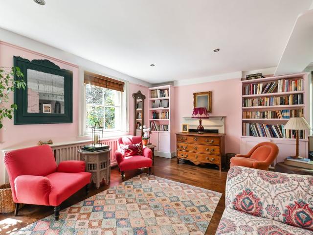 Fulham Road SW6, 2 bed maisonette to rent, £7,150 pcm | PrimeLocation