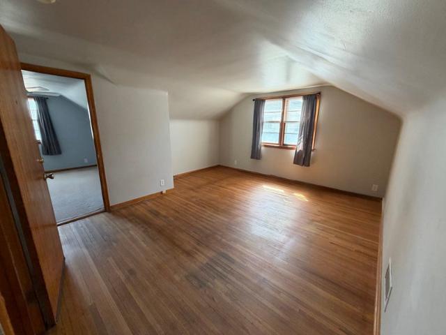 Full Apartment in South Omaha!