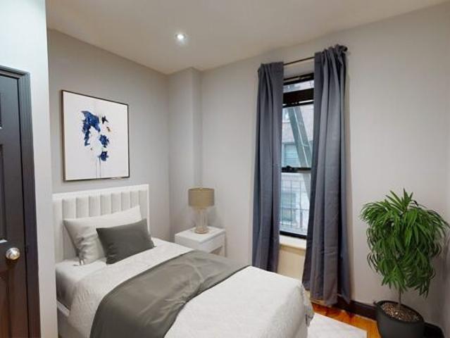 Full bedroom in 3 bed/1 bath home in Upper West Side #756 C