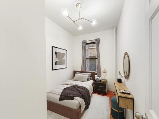 Full bedroom in 3 bed/1 bath home in Upper West Side #760 C