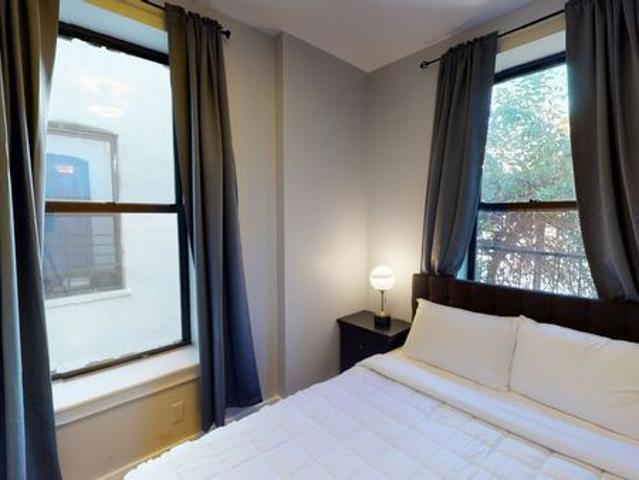 Full bedroom in 3 bed/1 bath home in Bedford Stuyvesant #692 B