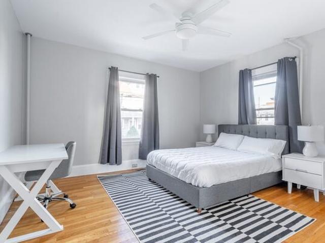 Full bedroom in 3 bed/1 bath home in Brighton #1516 B