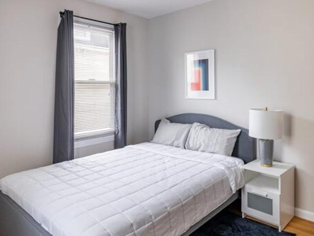 Full bedroom in 3 bed/1 bath home in Somerville #1668 C