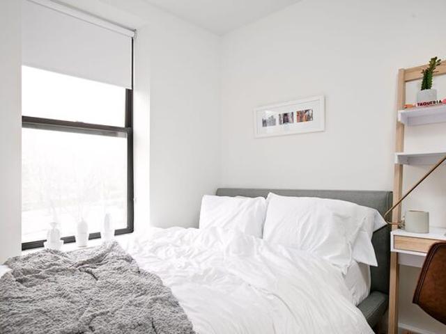 Full bedroom in 3 bed/2 bath home in Central Harlem #1870 A