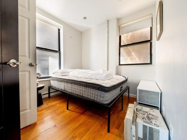 Full bedroom in 3 bed/2 bath home in Central Harlem #1871 C
