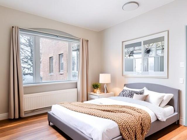 Full bedroom in 2 bed/1 bath home in Brighton #916 A