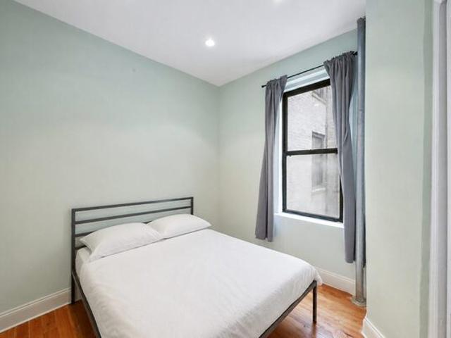 Full bedroom in 2 bed/1 bath home in East Harlem #746 B