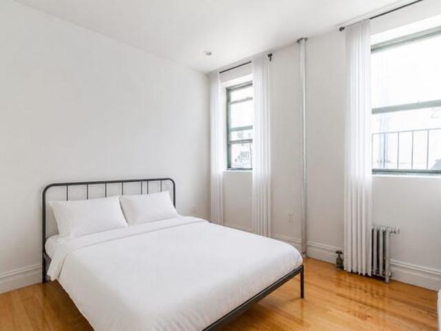 Full bedroom in 2 bed/1 bath home in East Village #1148 B