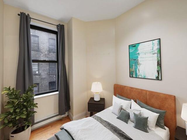 Full bedroom in 4 bed/1 bath home in Upper West Side #791 B