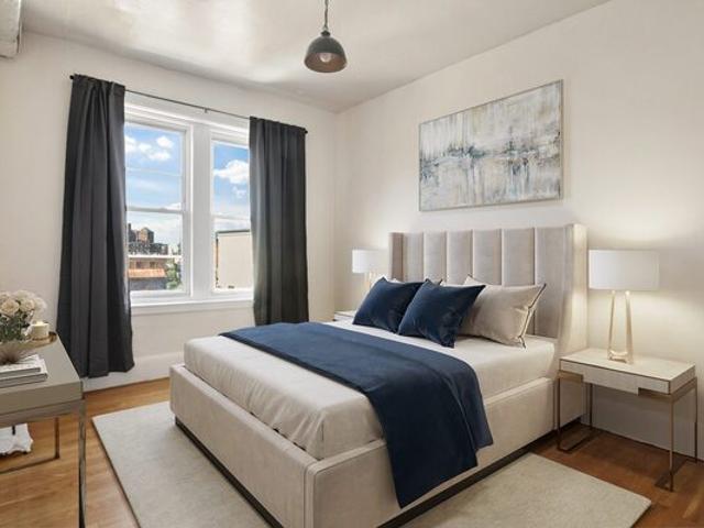 Full bedroom in 4 bed/1 bath home in Allston #458 B