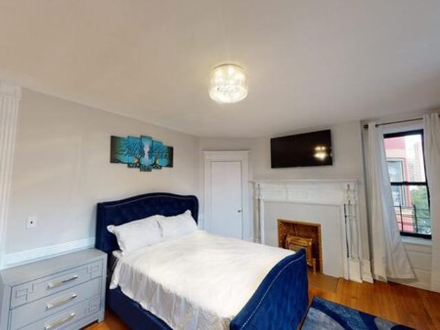 Full bedroom in 4 bed/1 bath home in Central Harlem #1428 D