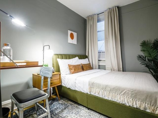 Full bedroom in 4 bed/1 bath home in Chelsea #232 A