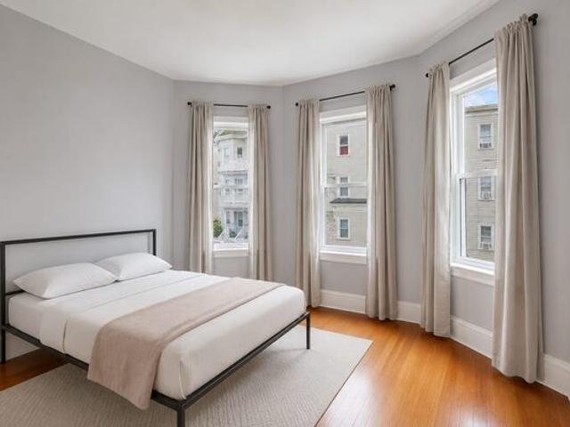 Full bedroom in 4 bed/1 bath home in Dorchester Fields Corner West #546 A