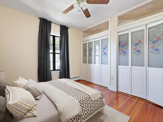 Full bedroom in 4 bed/1 bath home in Dorchester Fields Corner West #723 B