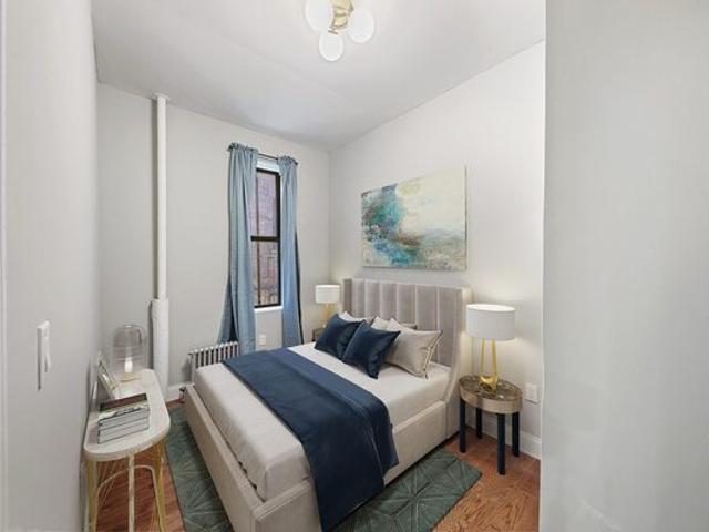 Full bedroom in 4 bed/1.5 bath home in Hamilton Heights #596 D