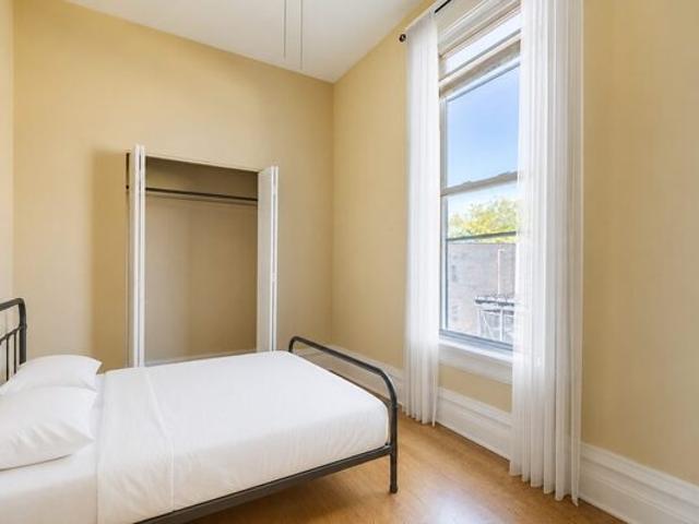 Full bedroom in 4 bed/2 bath home in Wicker Park #1534 A