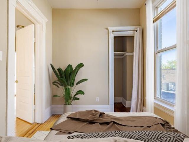 Full bedroom in 4 bed/2 bath home in Wicker Park #1534 C