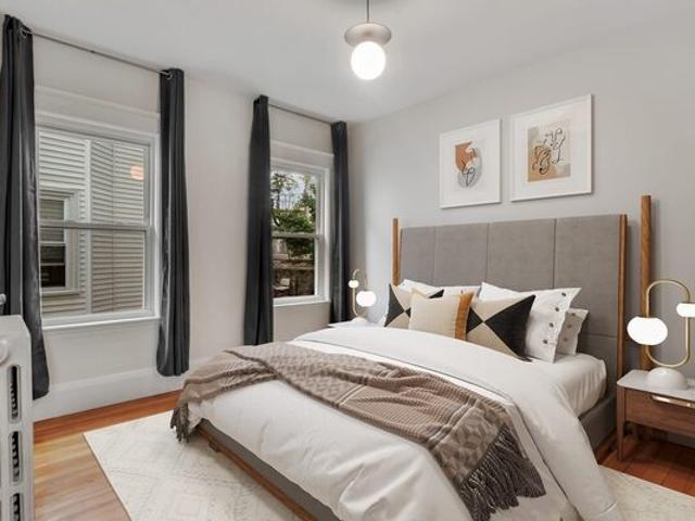 Full bedroom in 4 bed/2 bath home in Allston #444 B