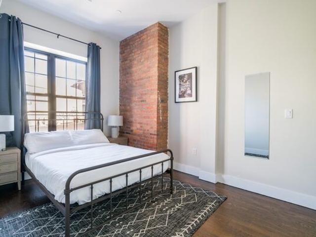 Full bedroom in 4 bed/2 bath home in Bedford Stuyvesant #1241 C