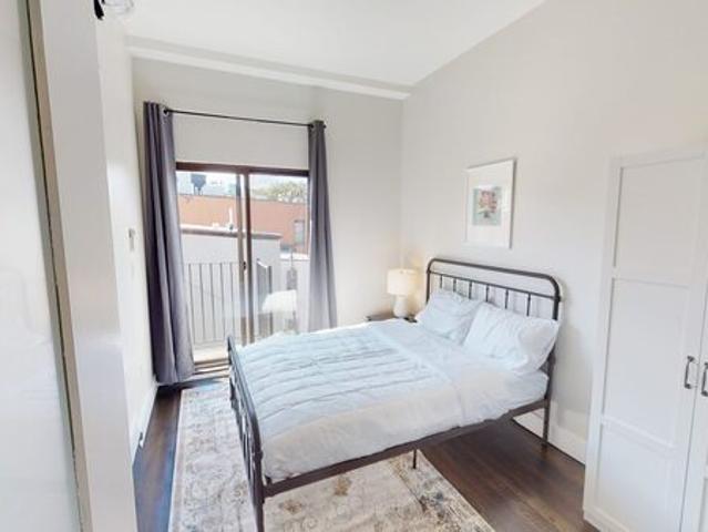 Full bedroom in 4 bed/2 bath home in Bedford Stuyvesant #1563 A