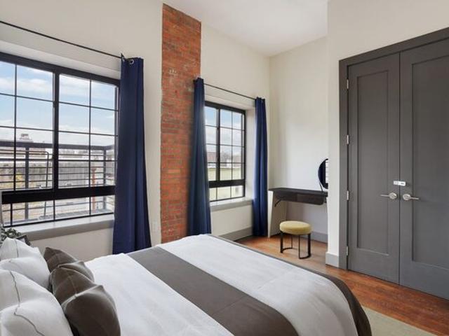 Full bedroom in 4 bed/2 bath home in Bedford Stuyvesant #832 C