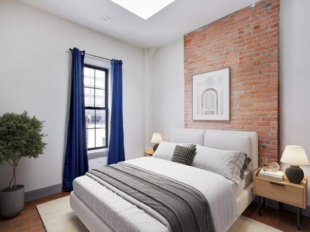 Full bedroom in 4 bed/2 bath home in Bedford Stuyvesant #832 D