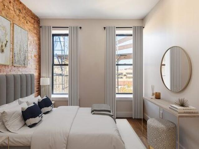 Full bedroom in 4 bed/2 bath home in Bushwick #1626 C