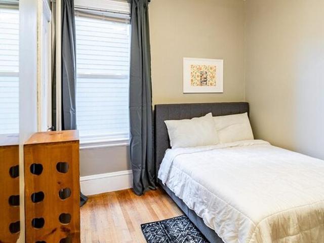 Full bedroom in 5 bed/1 bath home in Somerville #1702 B
