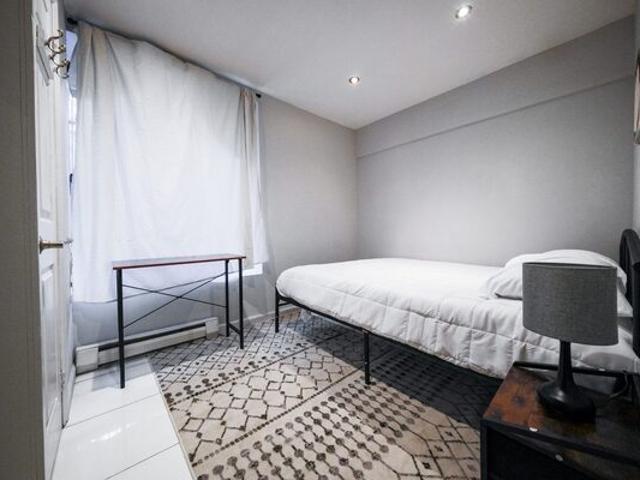 Full bedroom in 5 bed/2 bath home in Upper West Side #1805 B