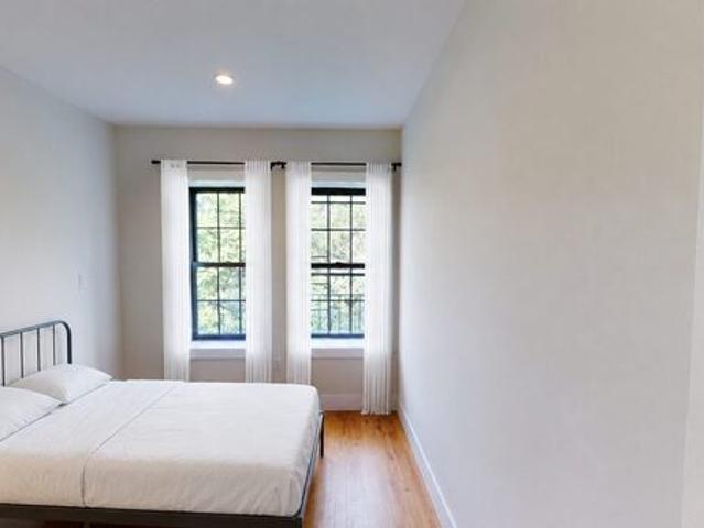 Full bedroom in 5 bed/2 bath home in Bedford Stuyvesant #1290 B